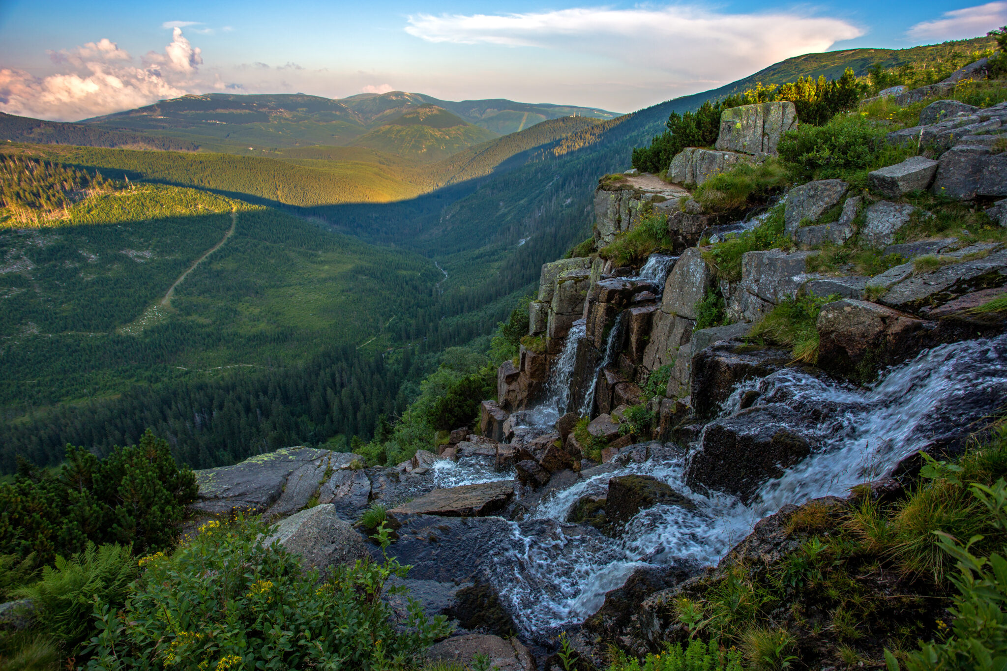 Co warto zobaczyć w Sudetach? Atrakcje, których nie można przegapić ...